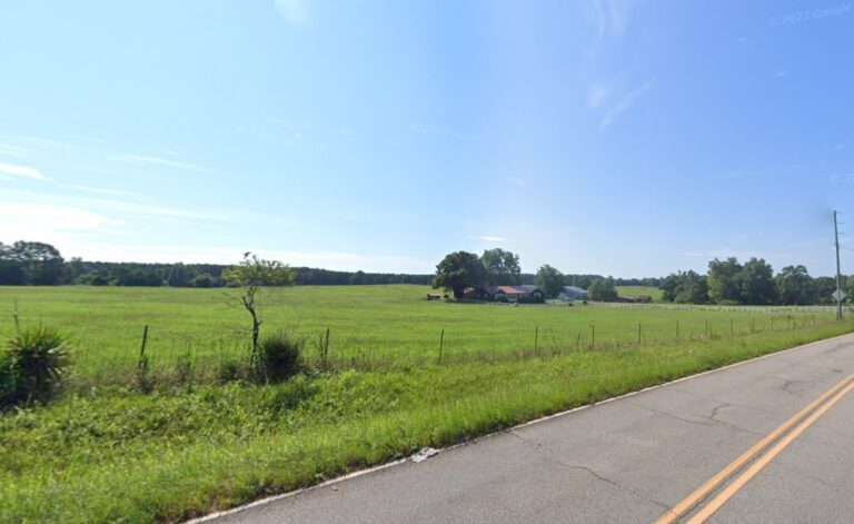 James Gunn's Superman: First Look At Kent Farm House Barn | Cosmic Book ...