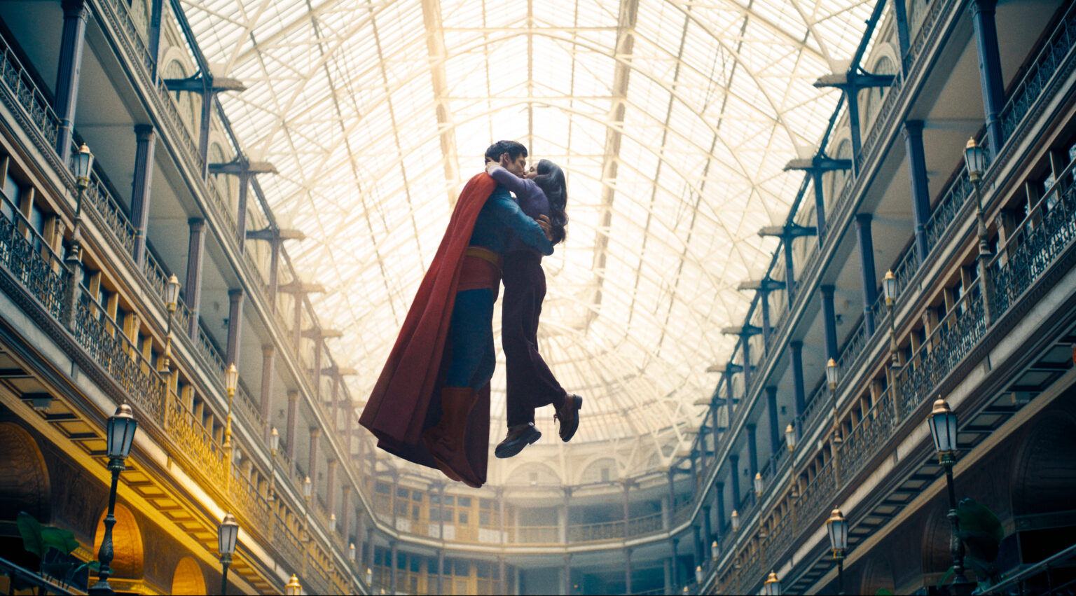 Superman Thursday Box Office Scores $22M+, Blows By Man Of Steel ...