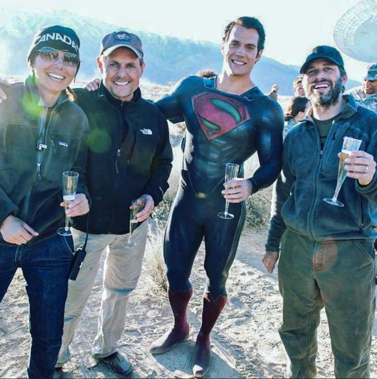Zack Snyder Doubles Up On Henry Cavill’s Superman As SnyderVerse ...